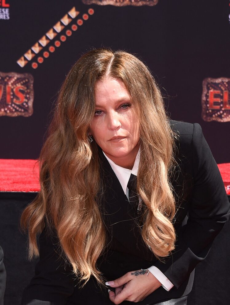 Priscilla Presley ‘Happy’ to ‘Support’ Sarah ‘Fergie’ Ferguson Amid ...