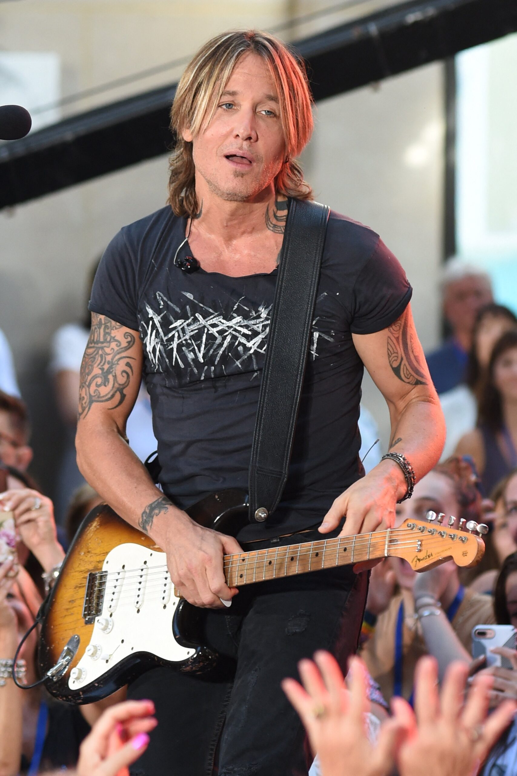Keith Urban Daughters Cut Him Off and Blame Him for Divorce